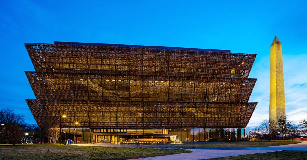 Newswire : The clash: Museum Advocates vs The Smithsonian Board of ...
